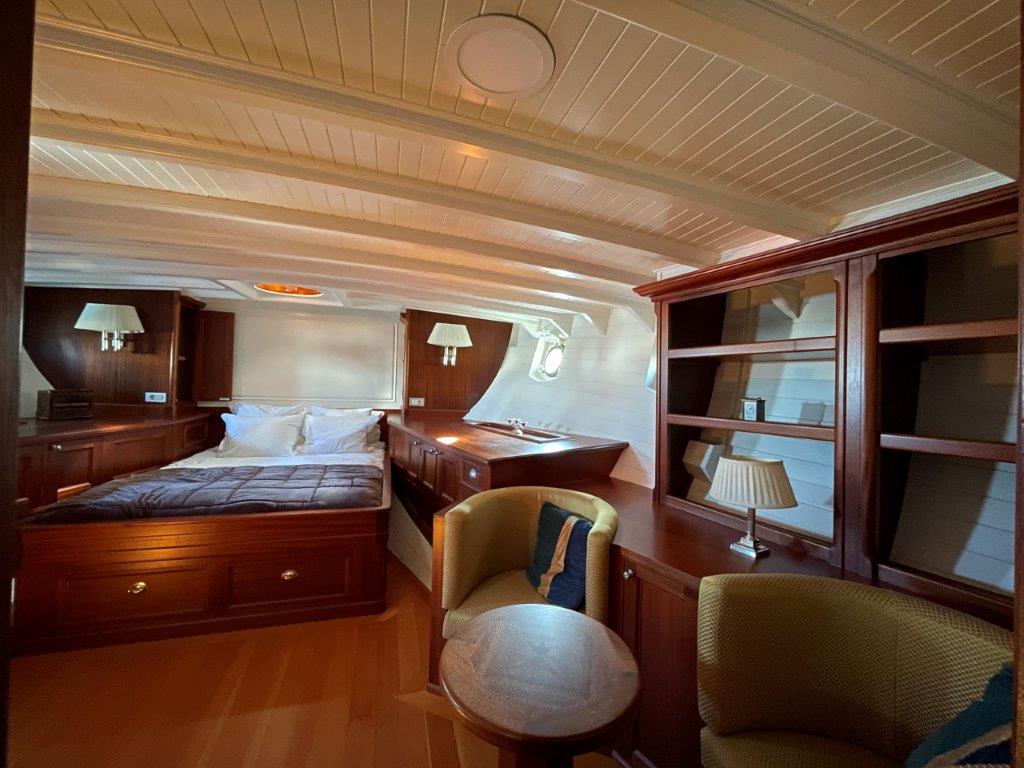 Ailsa Shipbuilding CLASSIC WATSON 80' For Sale - Used Power Boat | Boat ...