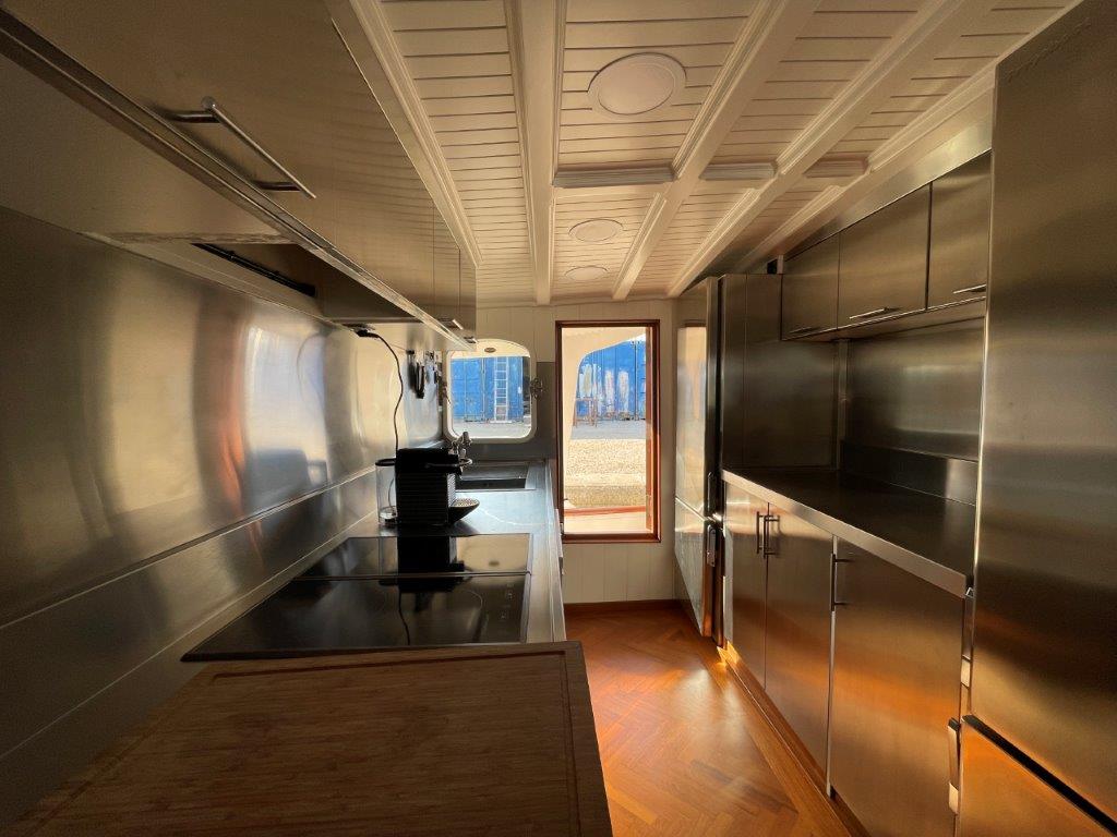 Ailsa Shipbuilding CLASSIC WATSON 80' For Sale - Used Power Boat | Boat ...