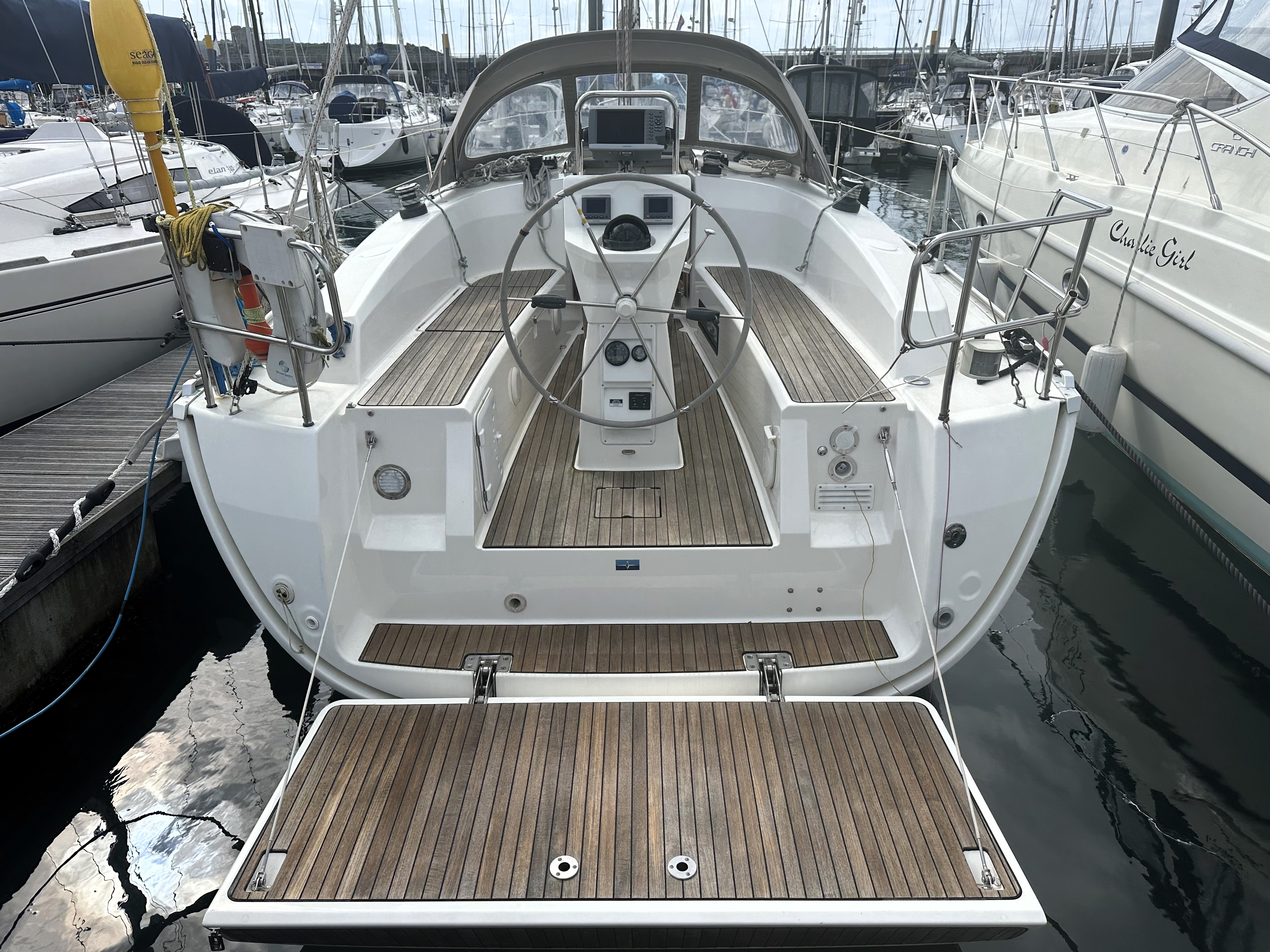Used Bavaria Cruiser 32 Avantgarde Yacht For Sale | Boat Ref 42669 ...